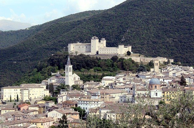 What to do in a day in Spoleto? • Italy´s Dream Travel